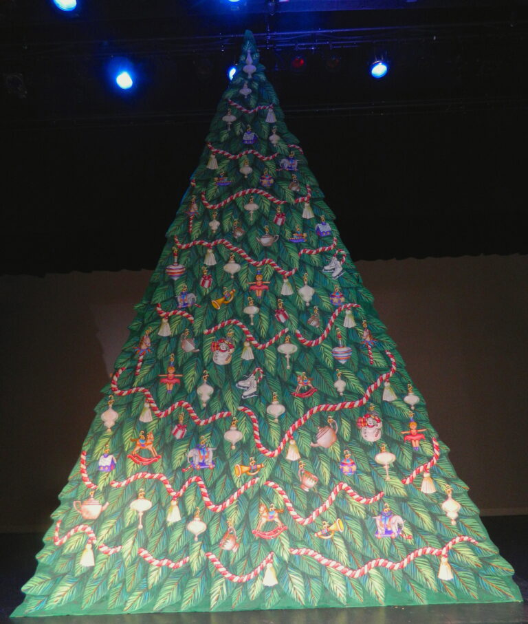 22 Foot Nutcracker Tree – Tuxedo Junction Fine Art